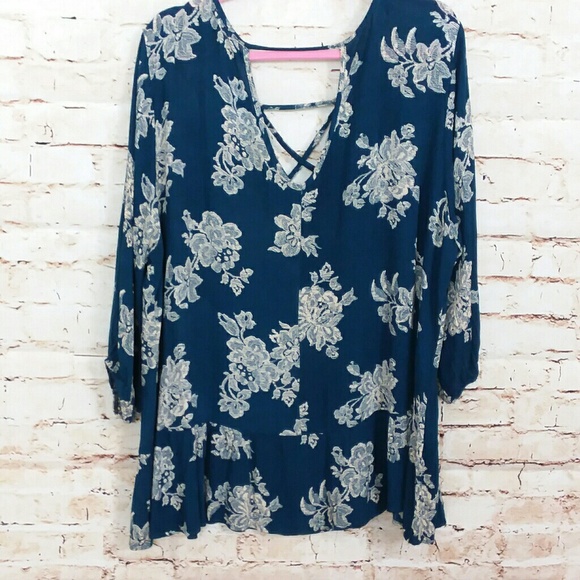 ODDY | Tops | Oddy Blue Beige Floral Peplum Top | Poshmark